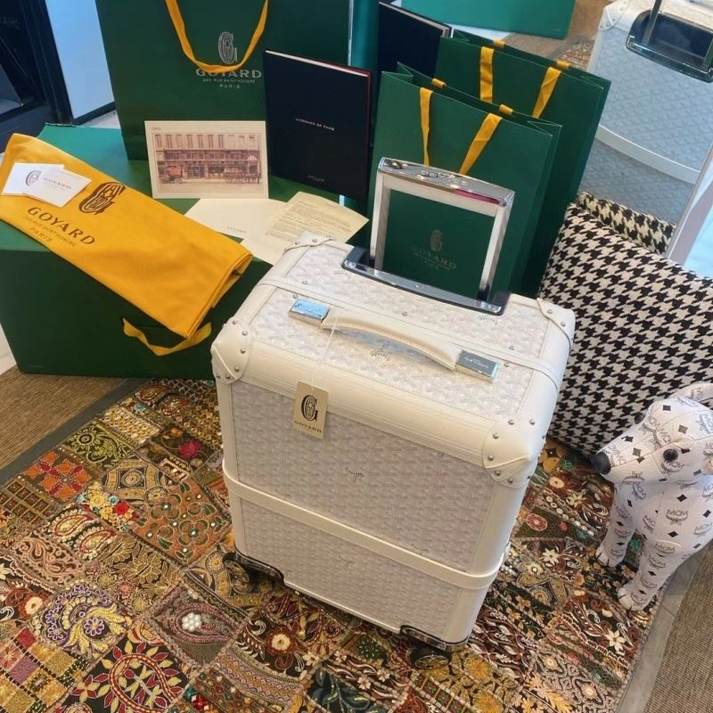 Inexpensive Goyard Suitcase