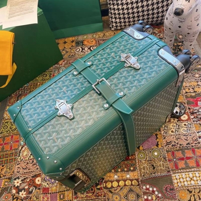 Perfect replica Goyard Suitcase