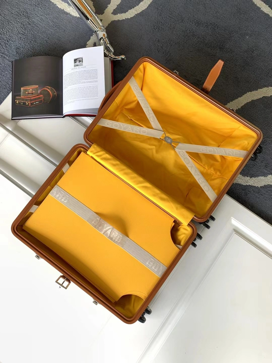 Cut-rate Goyard Suitcase