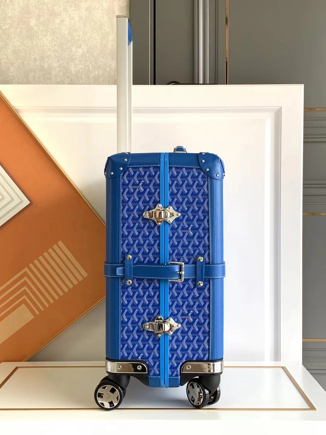 Factory-made Goyard Suitcase