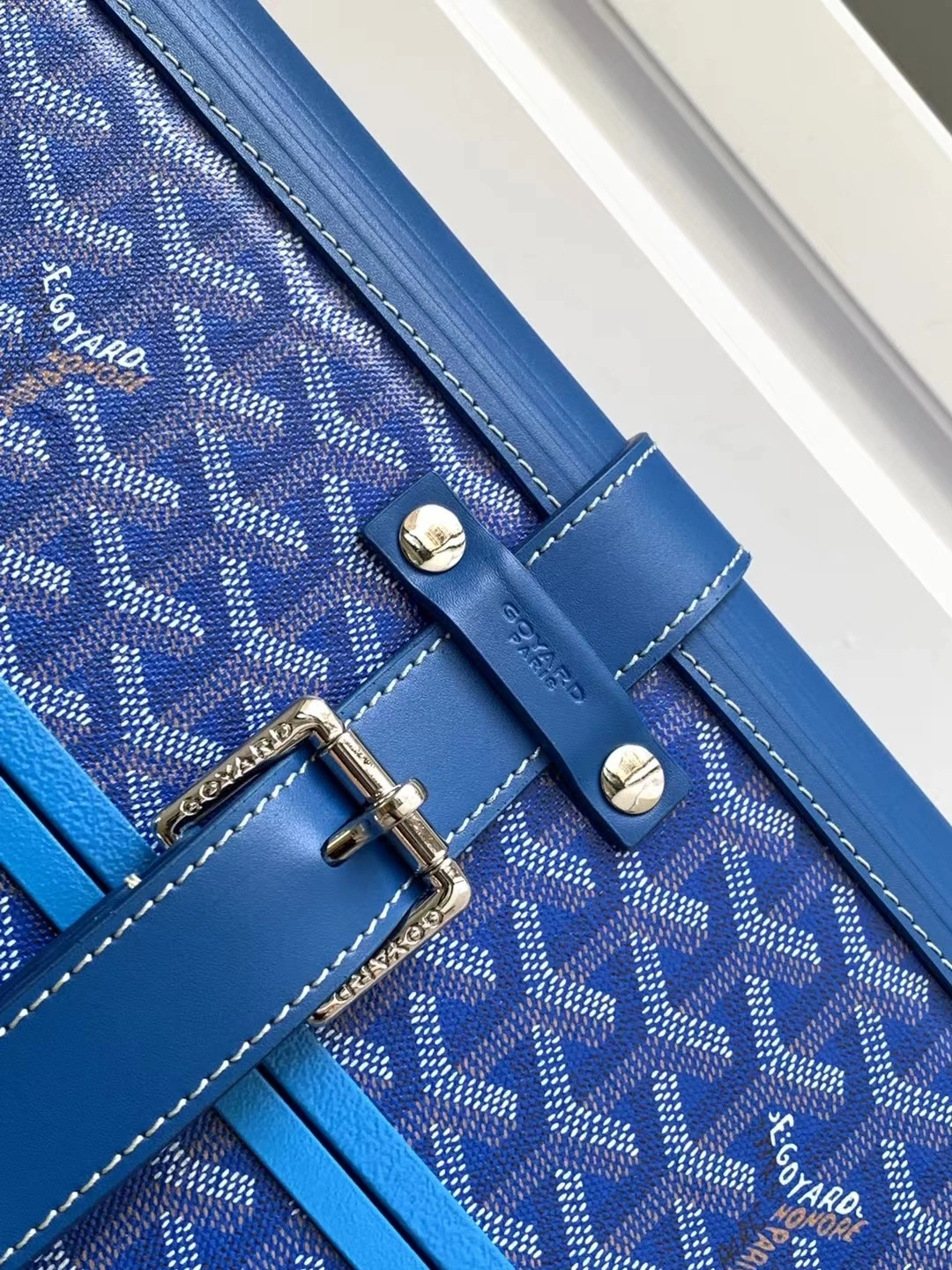 Factory-made Goyard Suitcase
