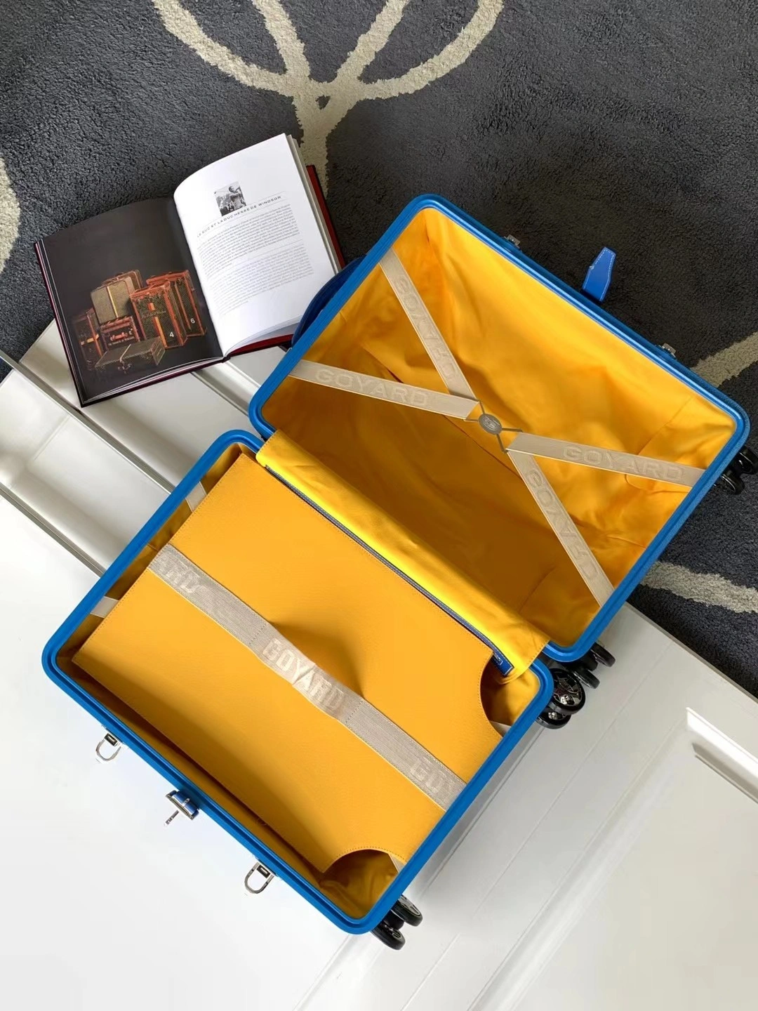 Factory-made Goyard Suitcase