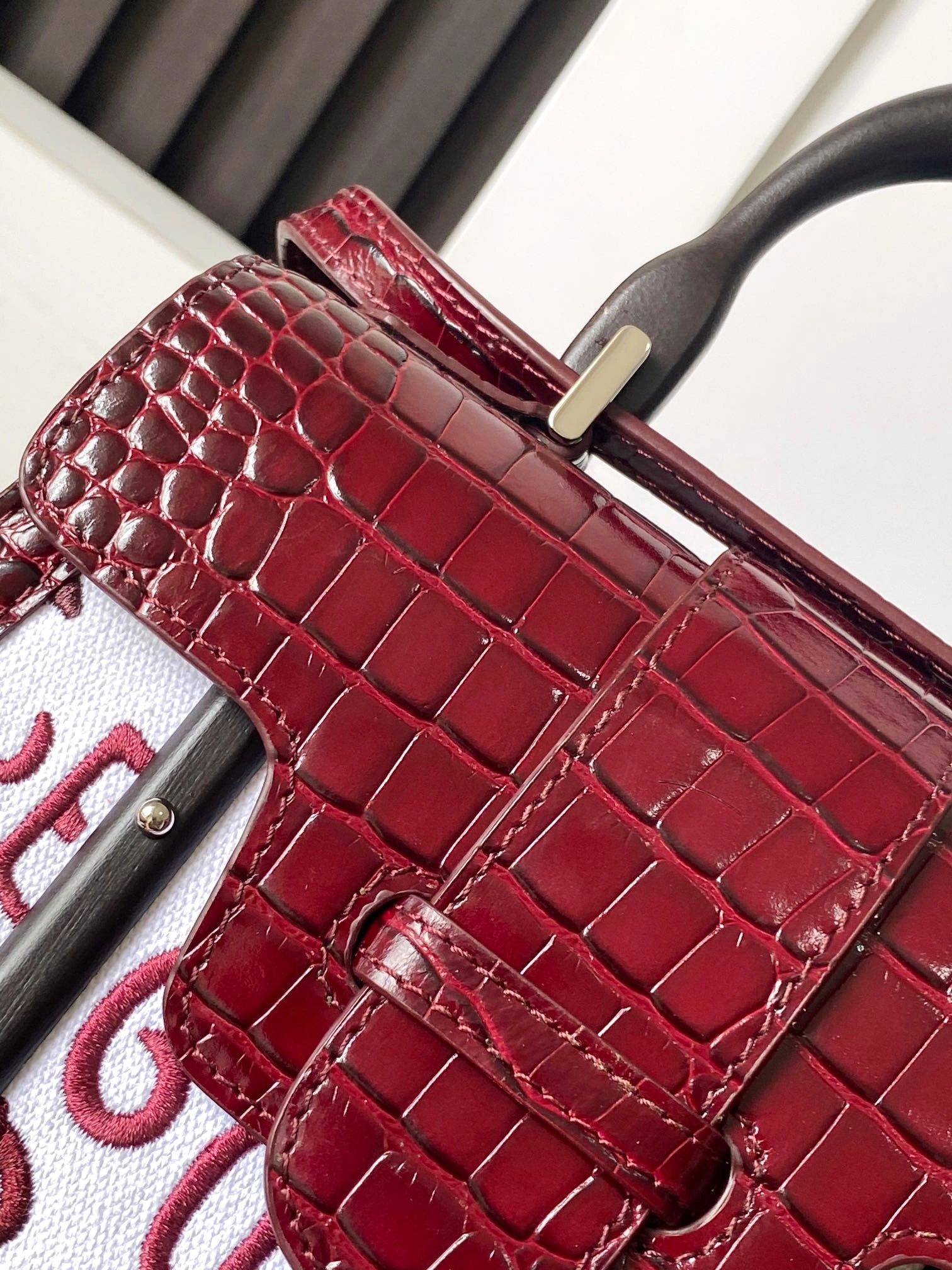 Brand-original Goyard Top Handle Bags