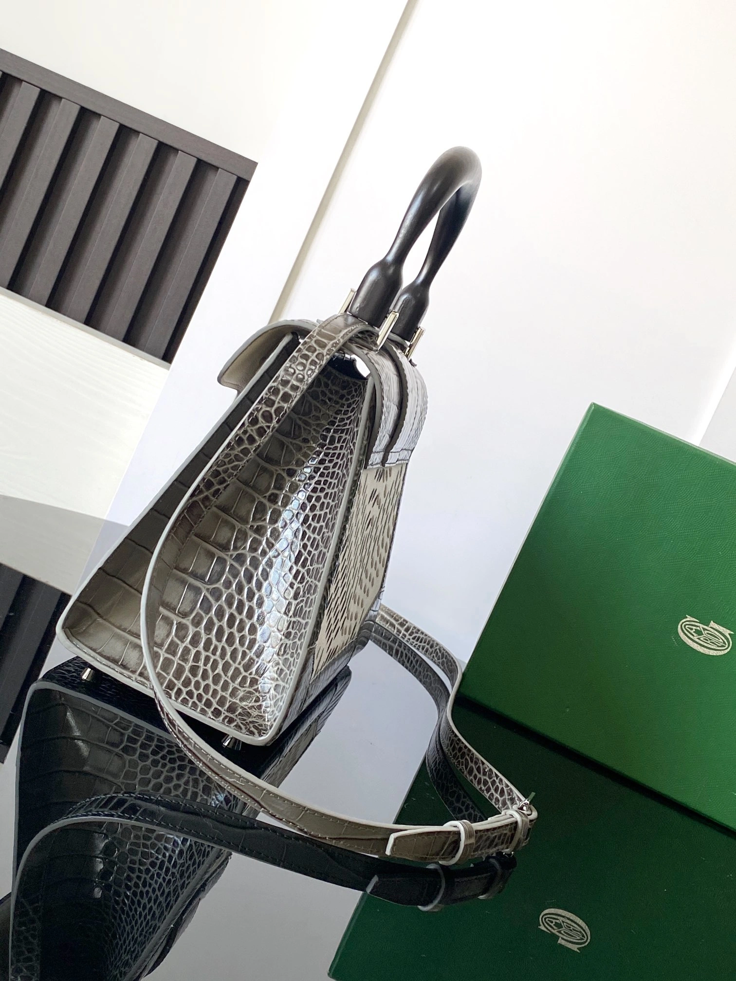 Legit Goyard Top Handle Bags