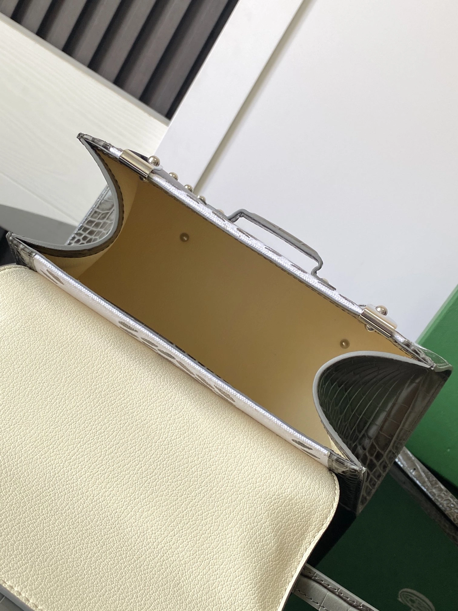 Legit Goyard Top Handle Bags