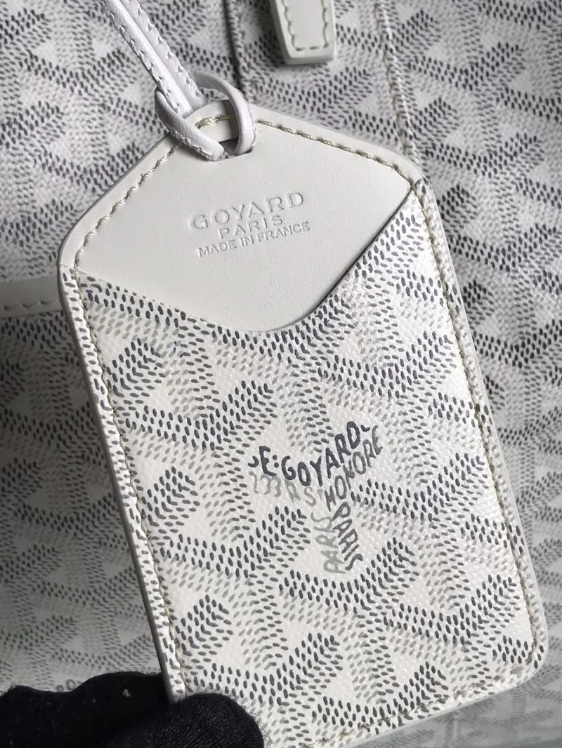 Value-priced Goyard Travel Bags