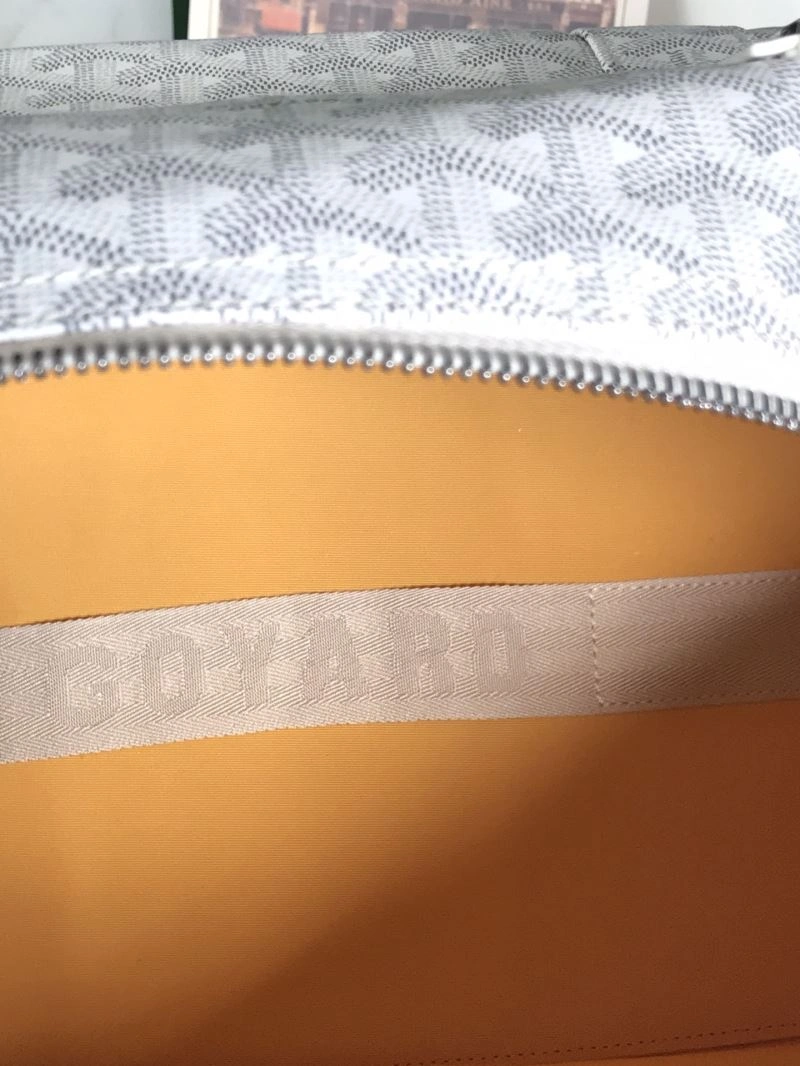 Bargain Goyard Travel Bags