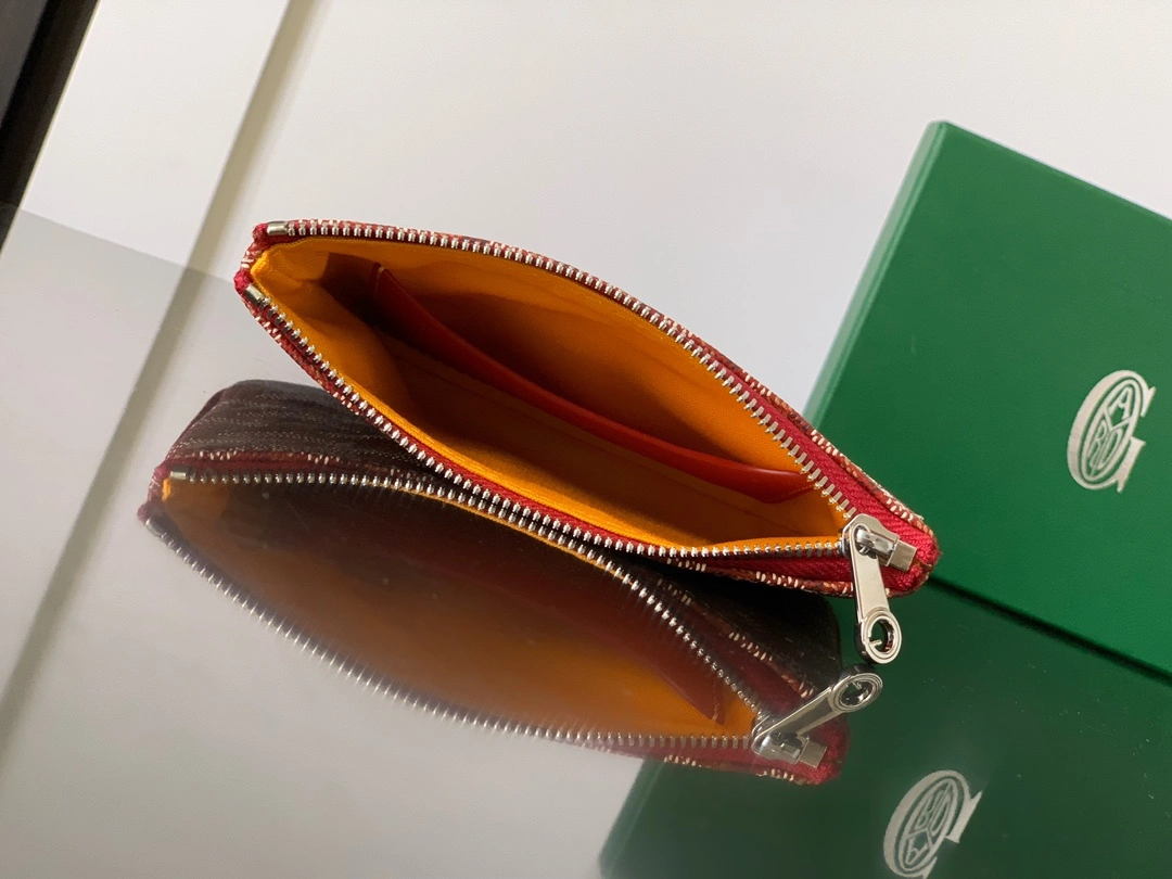 Bargain Goyard Wallets