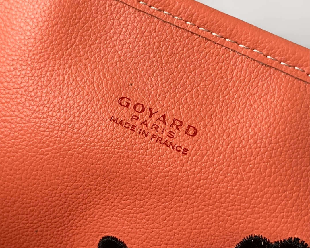 Low-cost Goyard Wallets