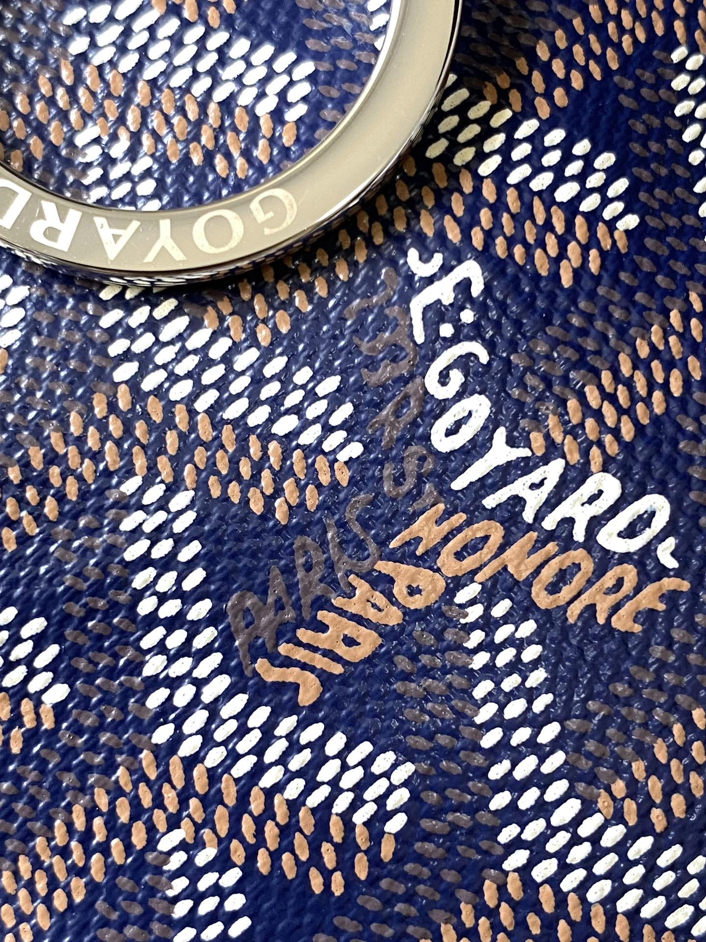 Low-cost Goyard Wallets
