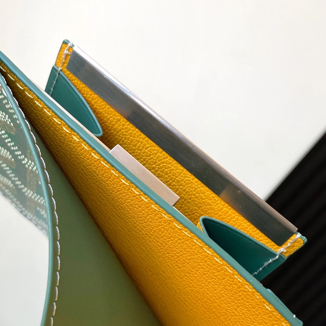 Discounted Goyard Wallets