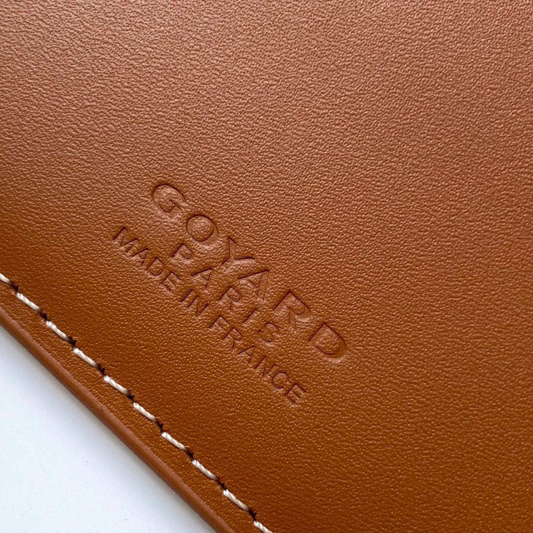 Reasonably priced Goyard Wallets