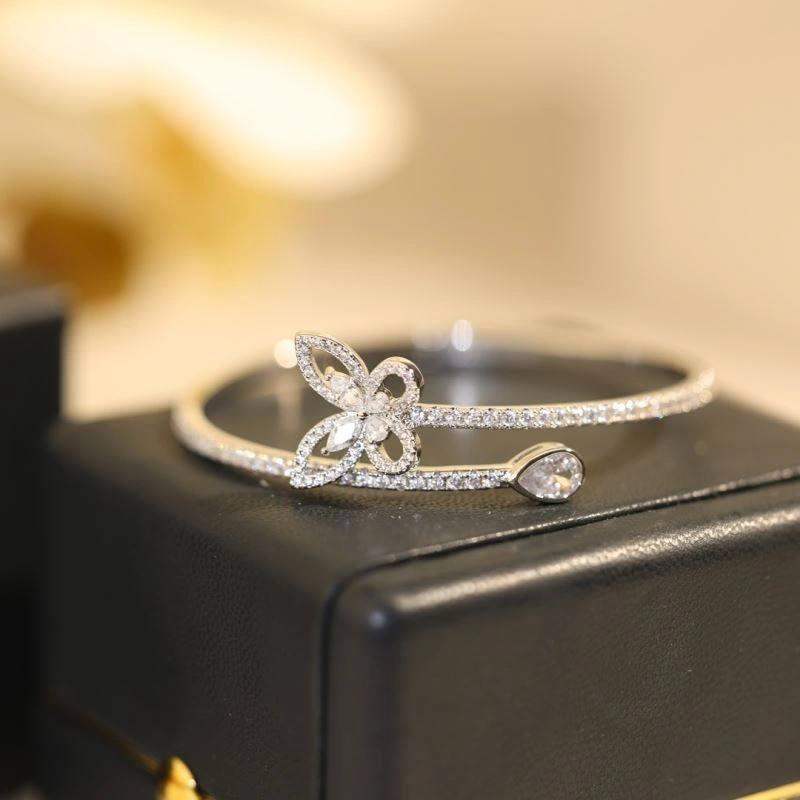 Accurate model Graff Bracelets