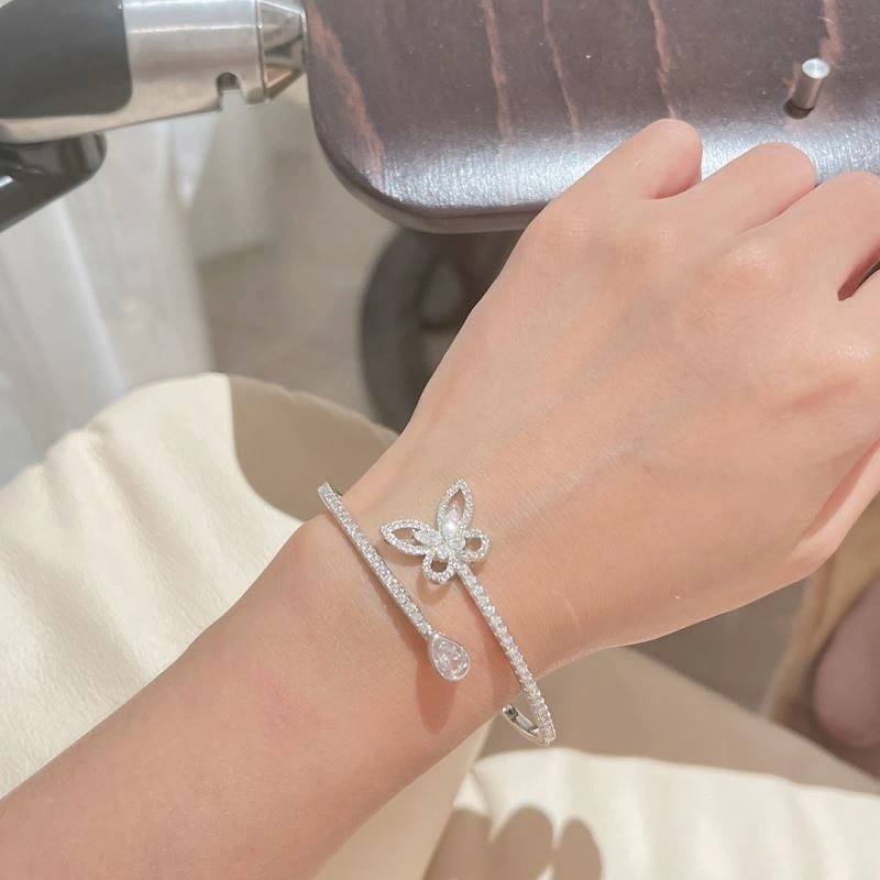 Accurate model Graff Bracelets
