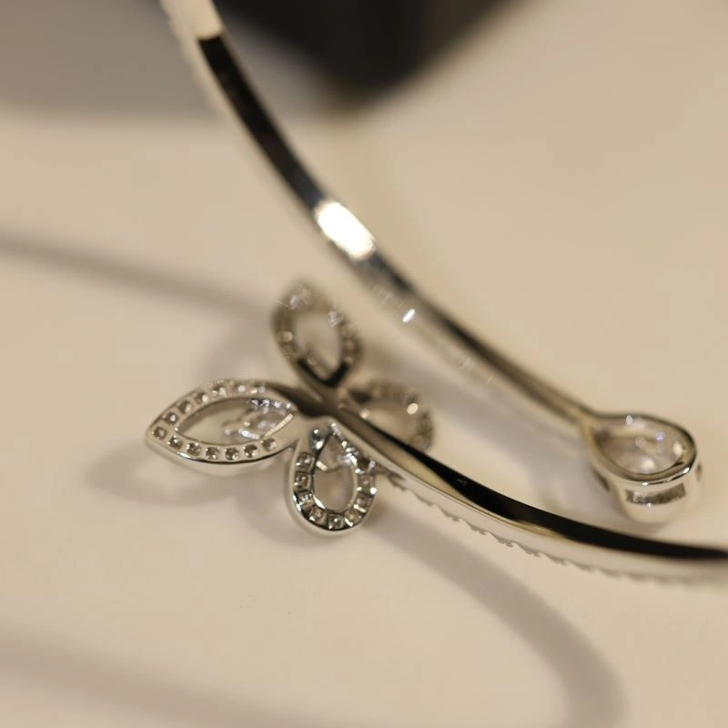 Accurate model Graff Bracelets