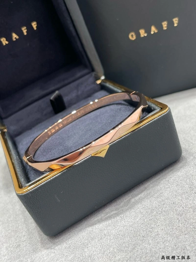 Low-cost Graff Bracelets