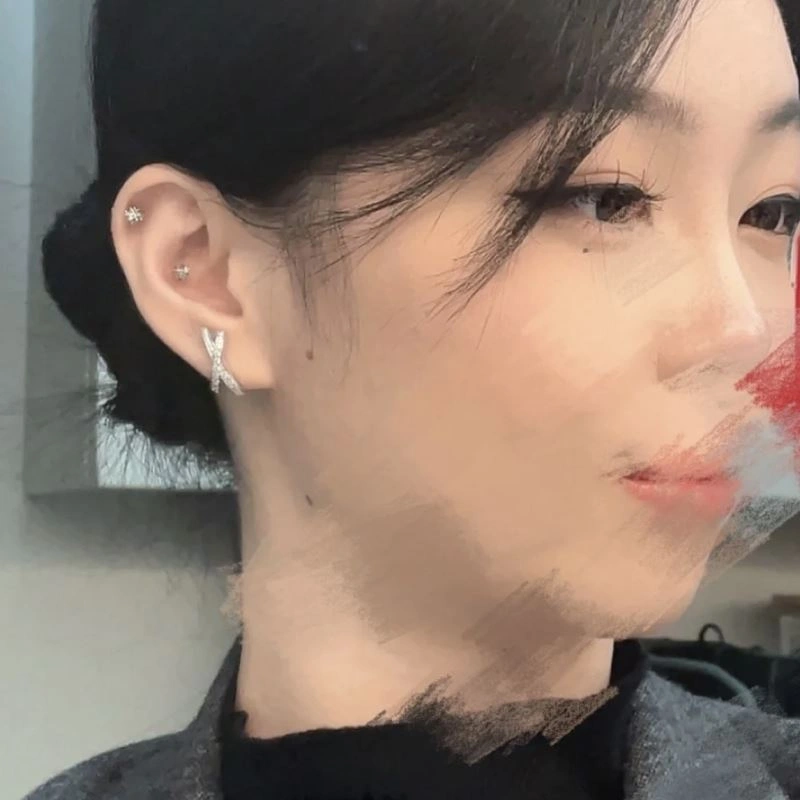 Reasonably priced Graff Earrings