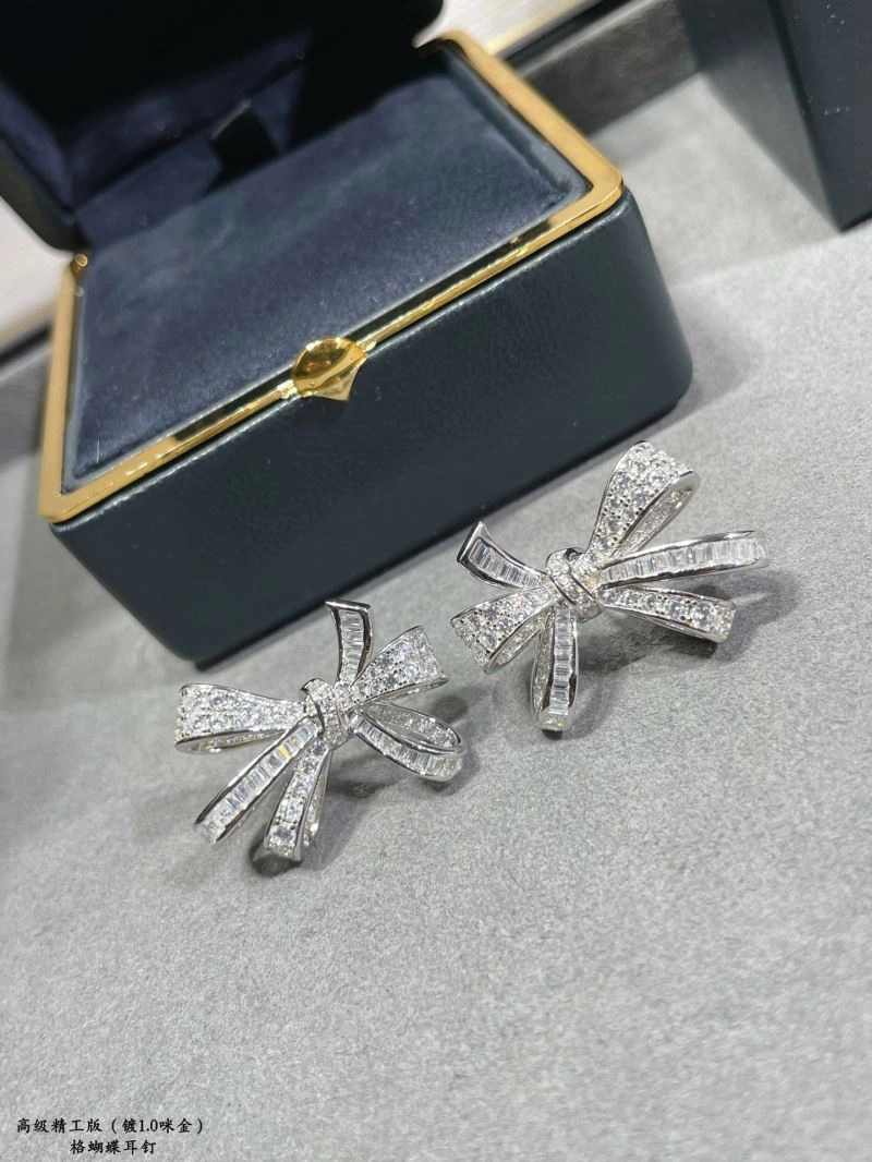 High accuracy Graff Earrings
