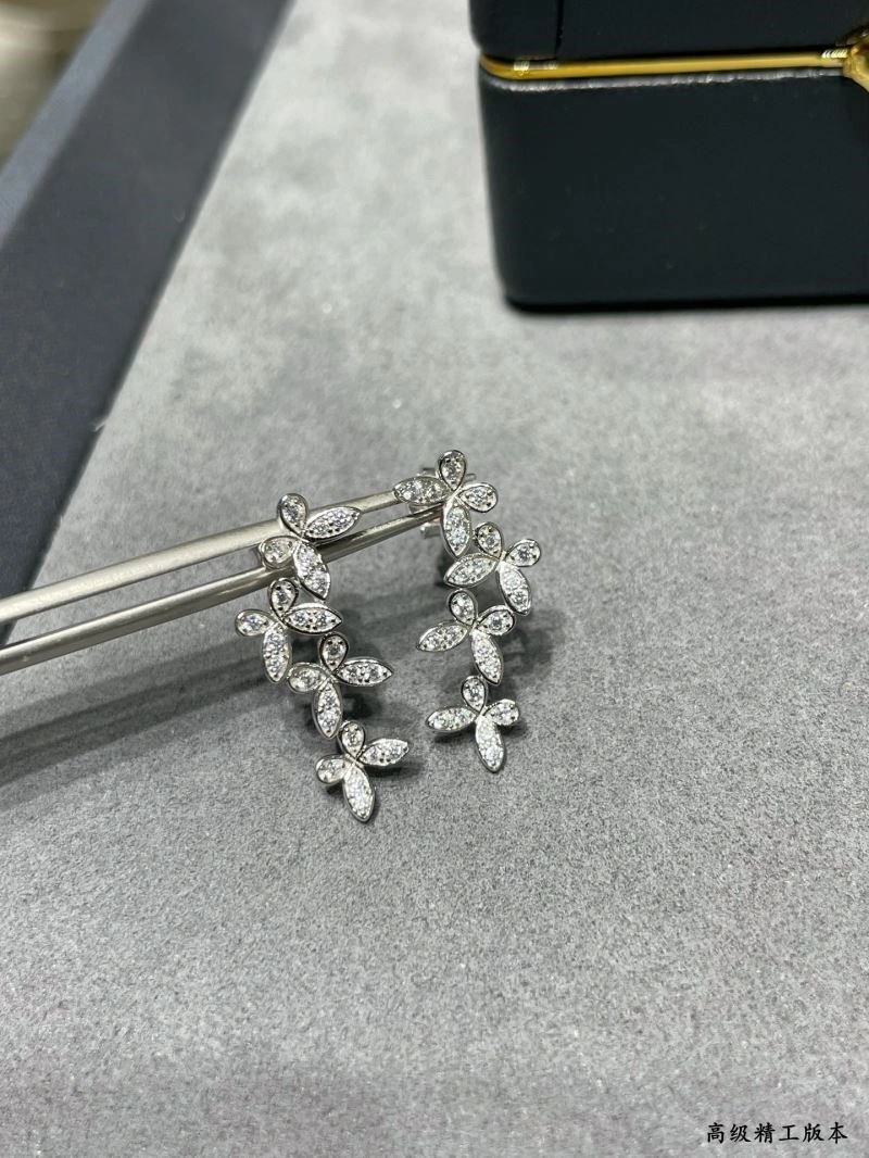 Accurate model Graff Earrings