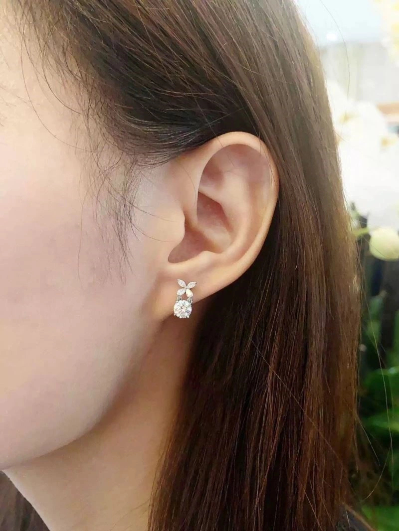 Factory-made Graff Earrings
