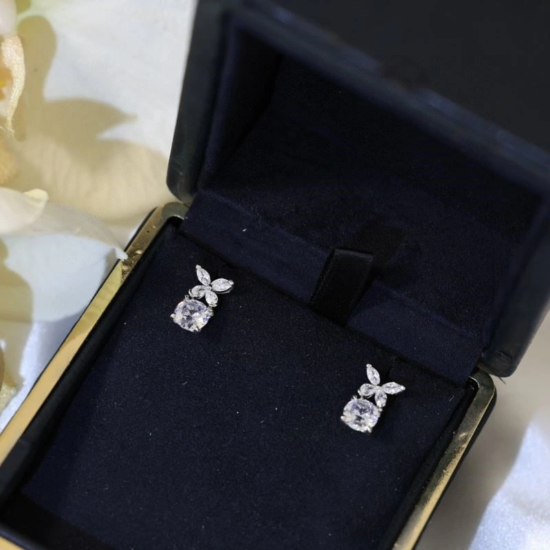 Factory-made Graff Earrings