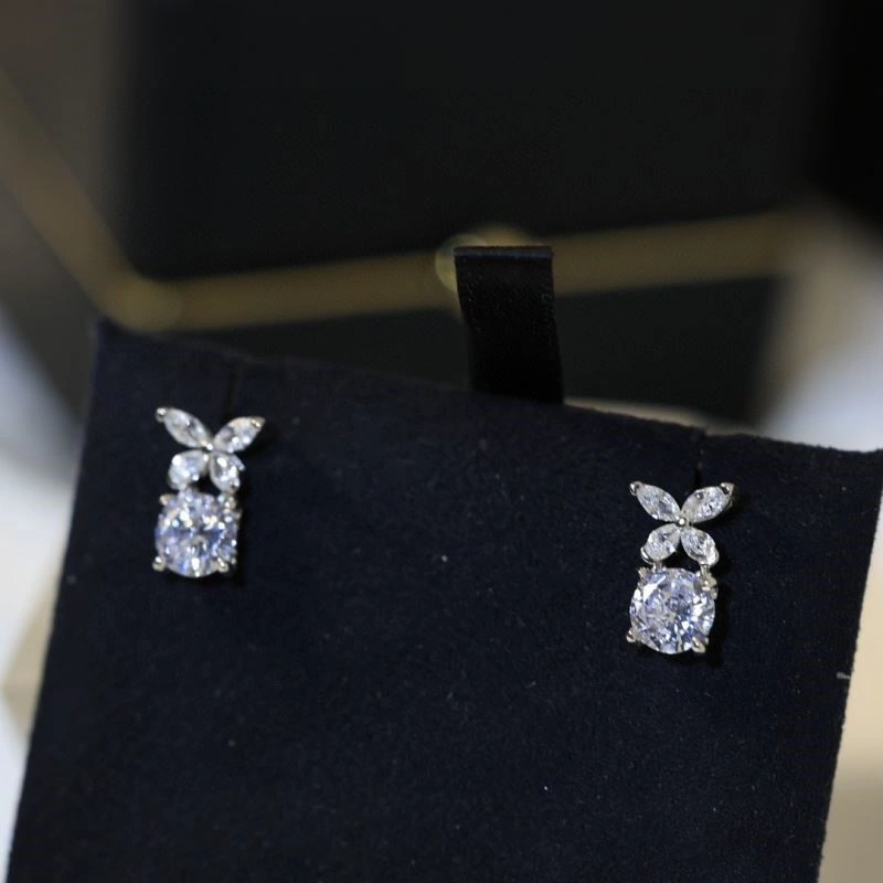 Factory-made Graff Earrings