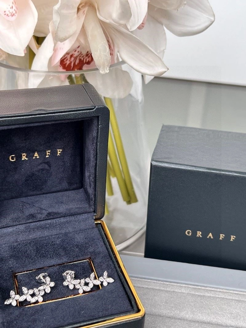 Low-cost Graff Earrings