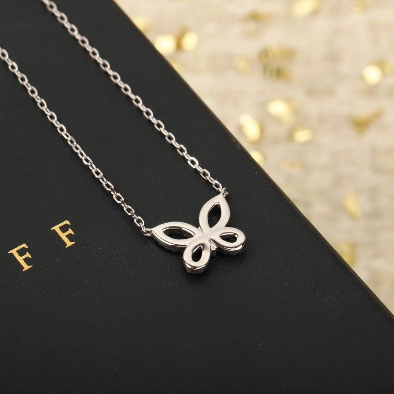 Indistinguishable Graff Necklaces