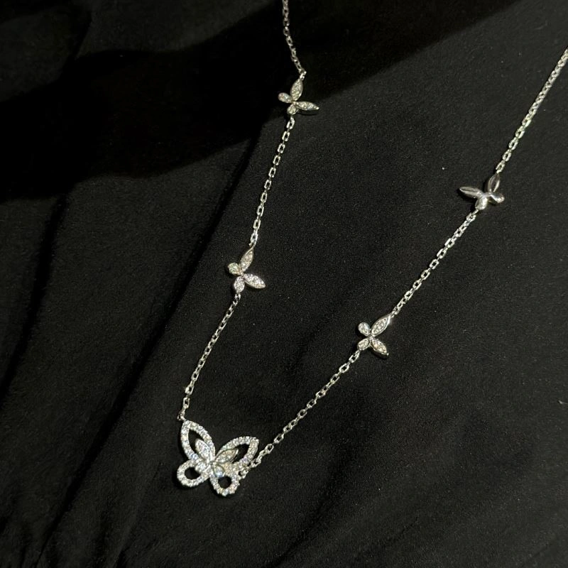Top mirror Graff Necklaces