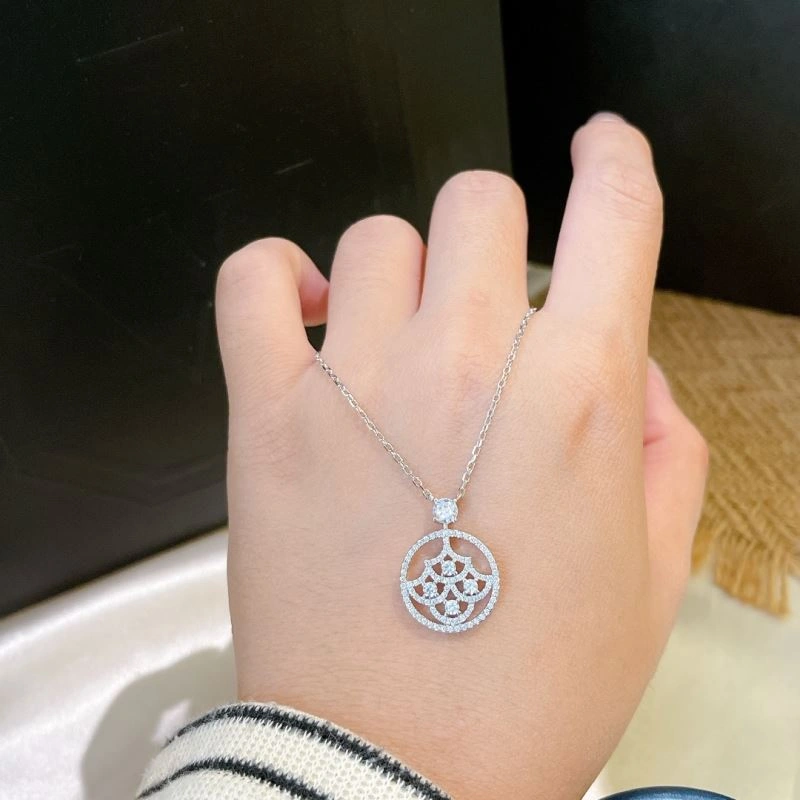 Value-priced Graff Necklaces