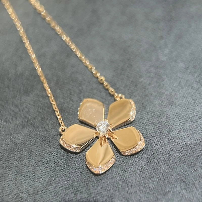 Reasonably priced Graff Necklaces