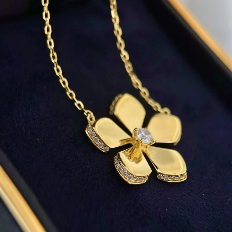 Original Graff Necklaces