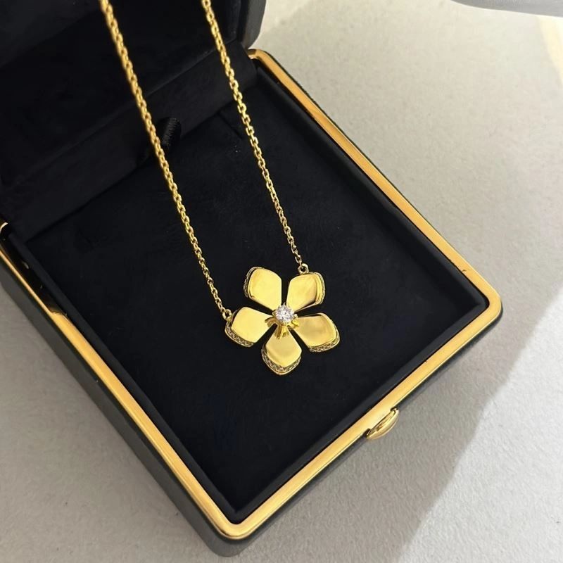 Original Graff Necklaces