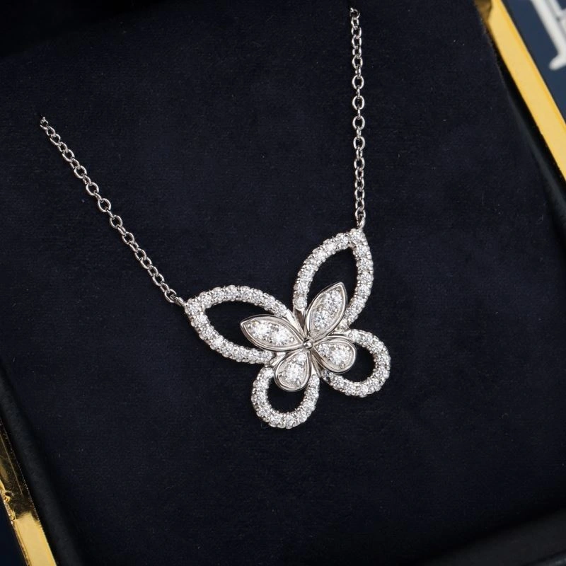 Brand-authenticated Graff Necklaces