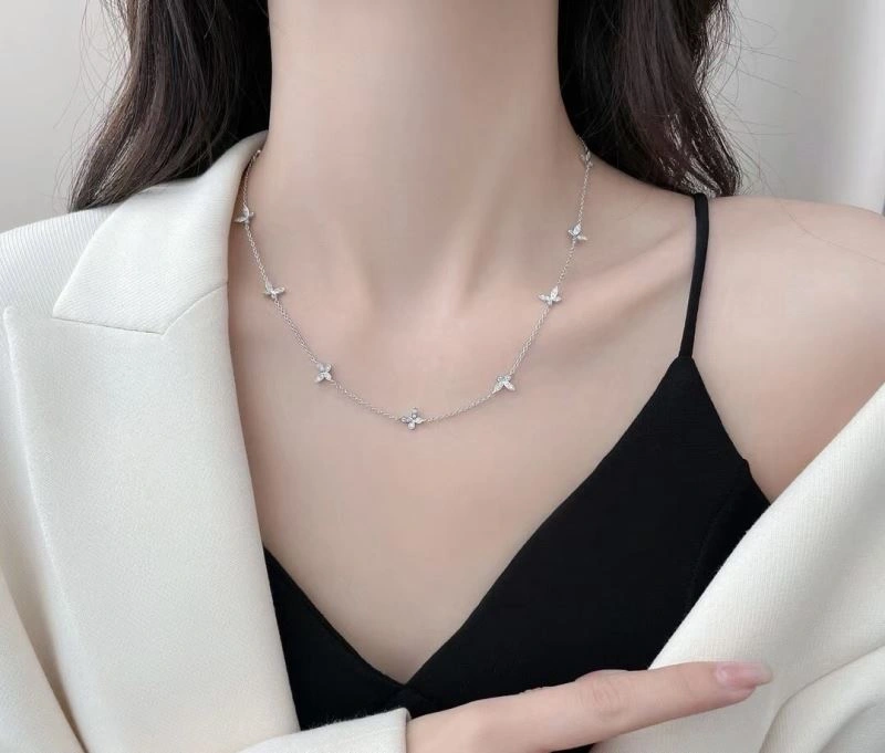Original Graff Necklaces