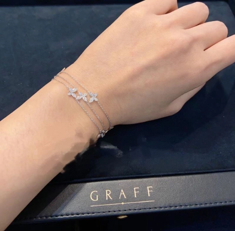 Original Graff Necklaces