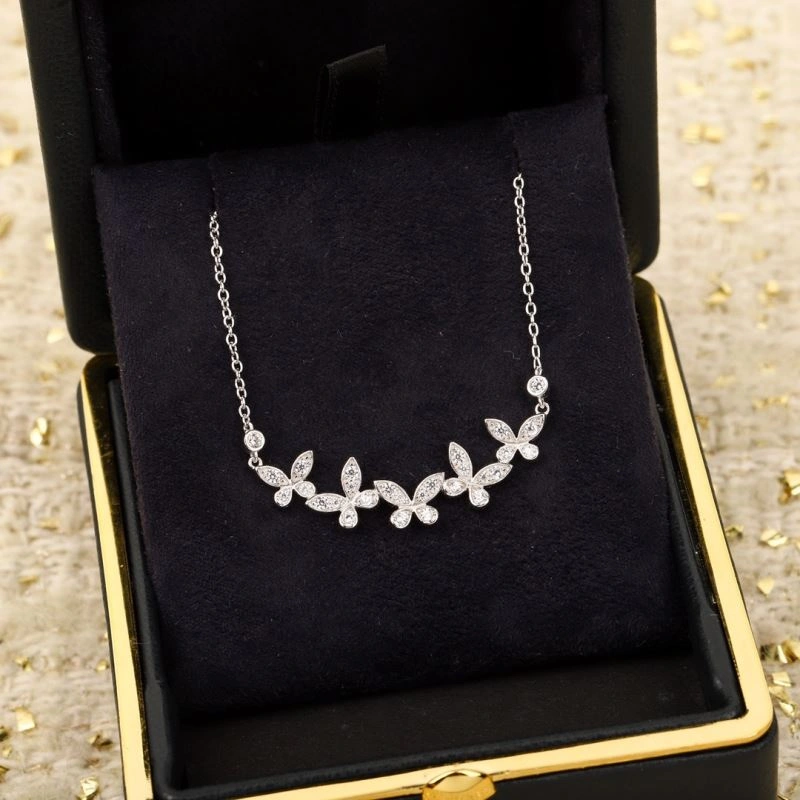 Cut-rate Graff Necklaces