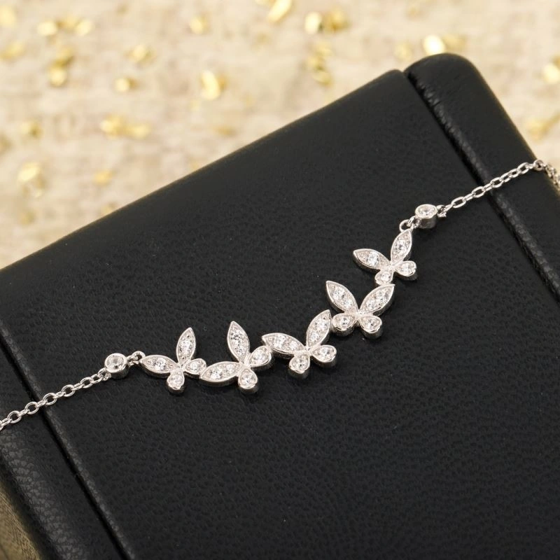 Cut-rate Graff Necklaces