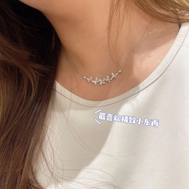 Cut-rate Graff Necklaces