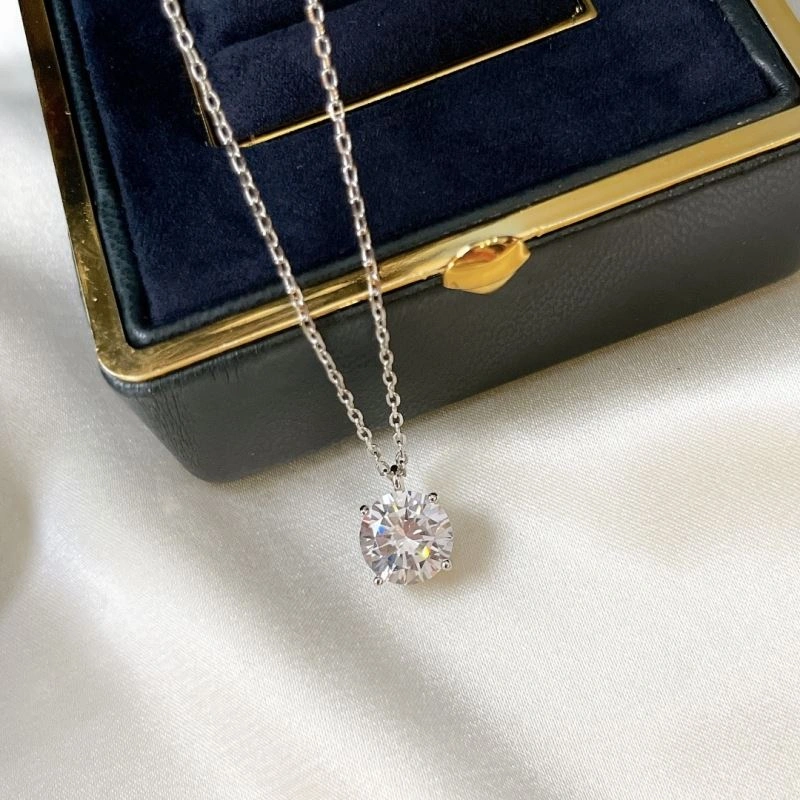 Official Graff Necklaces