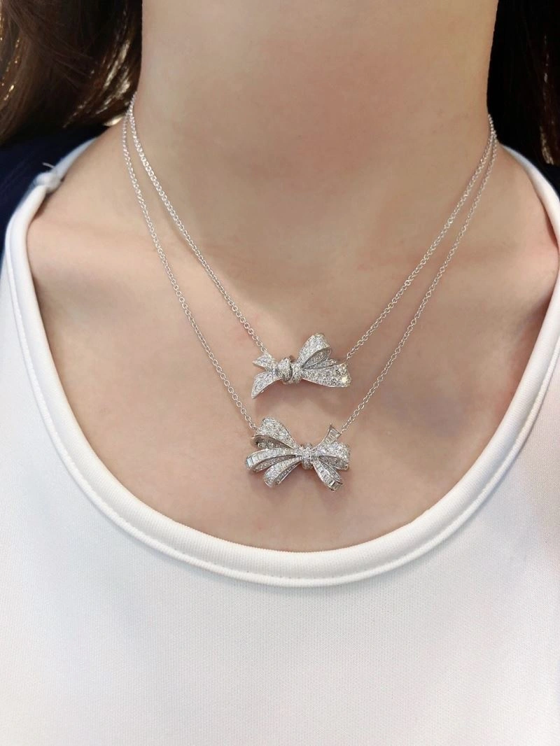 Bargain Graff Necklaces