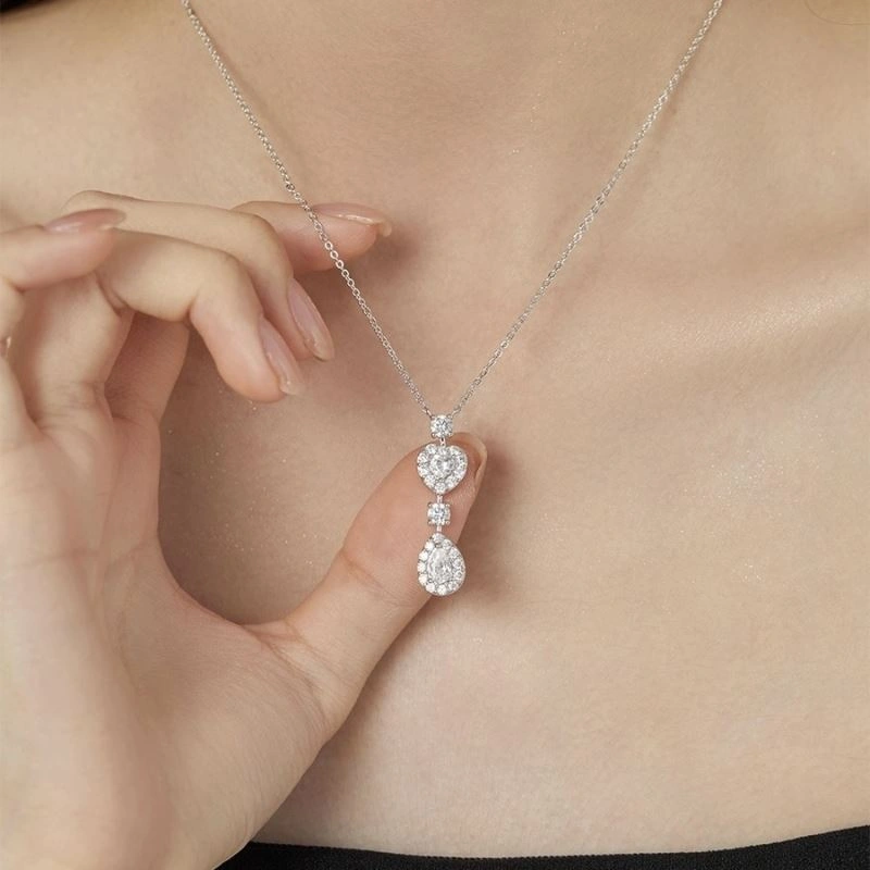 Top match Graff Necklaces