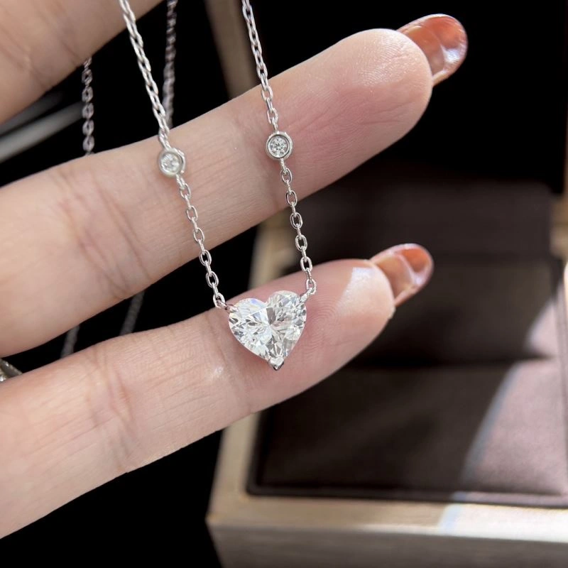 Factory-made Graff Necklaces