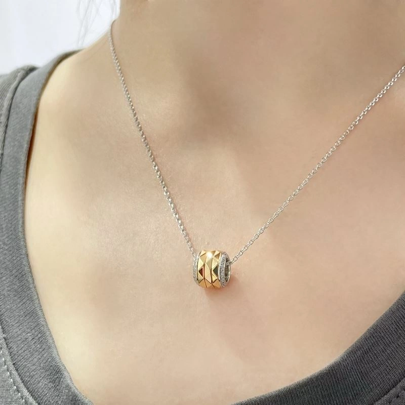 Value-priced Graff Necklaces