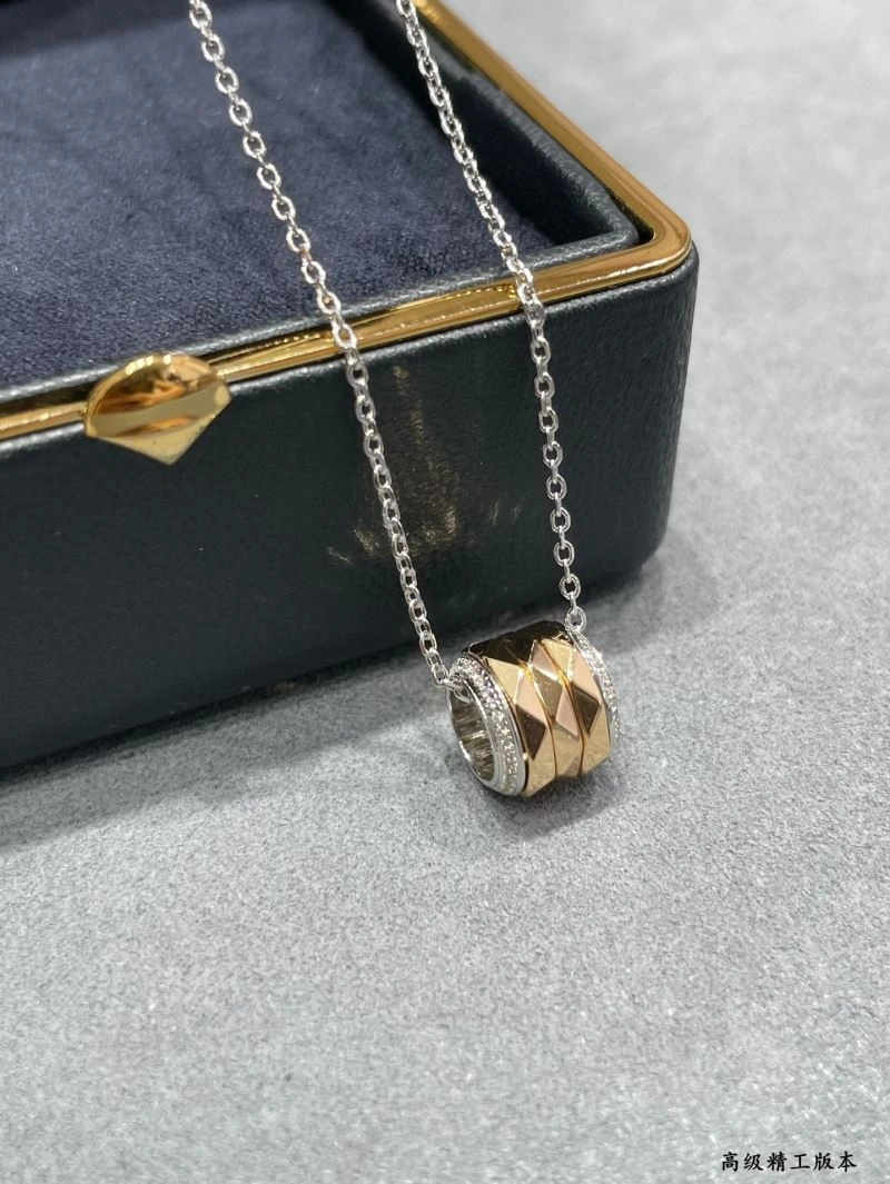 Value-priced Graff Necklaces