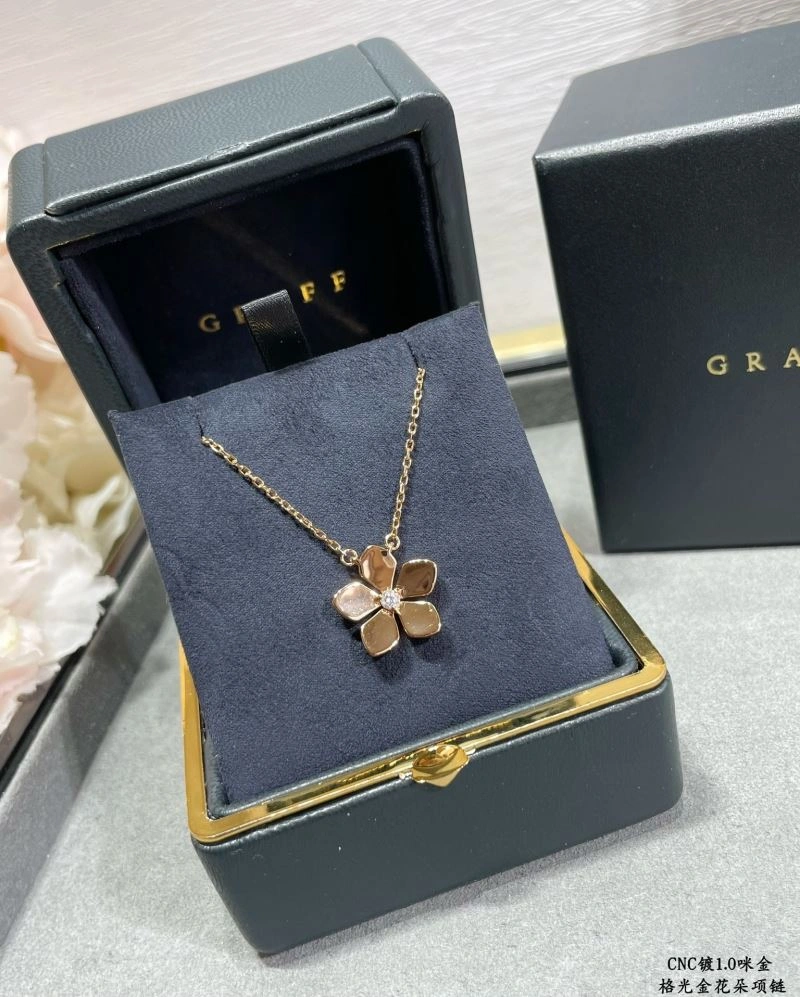 Indistinguishable Graff Necklaces