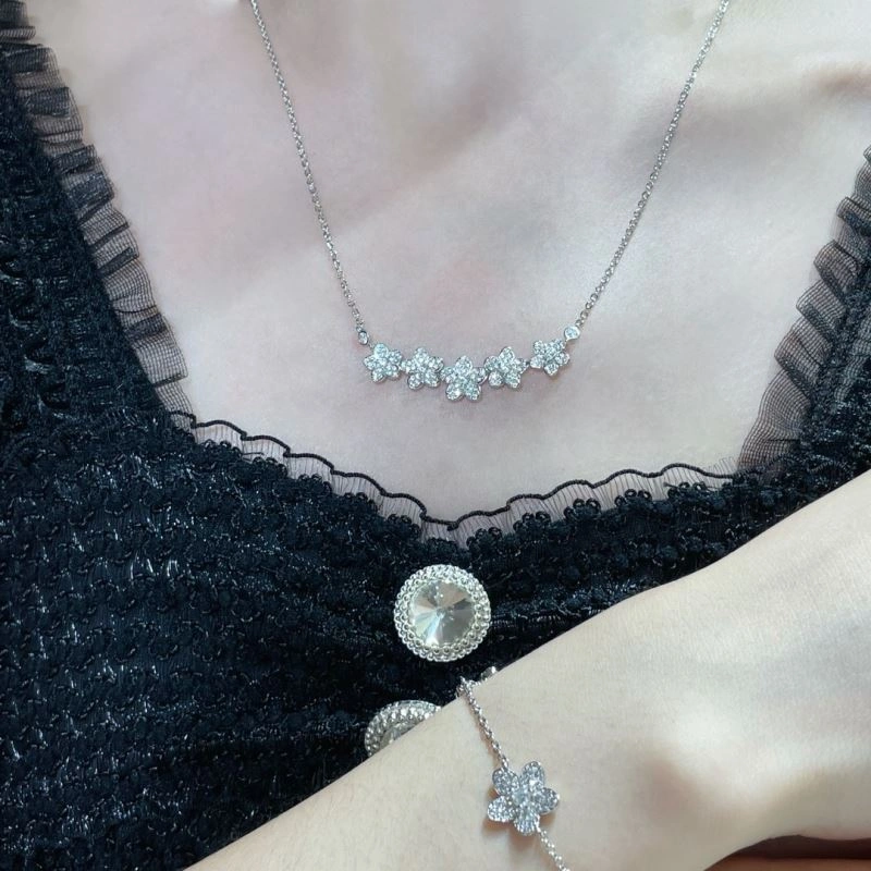 Graff Necklaces