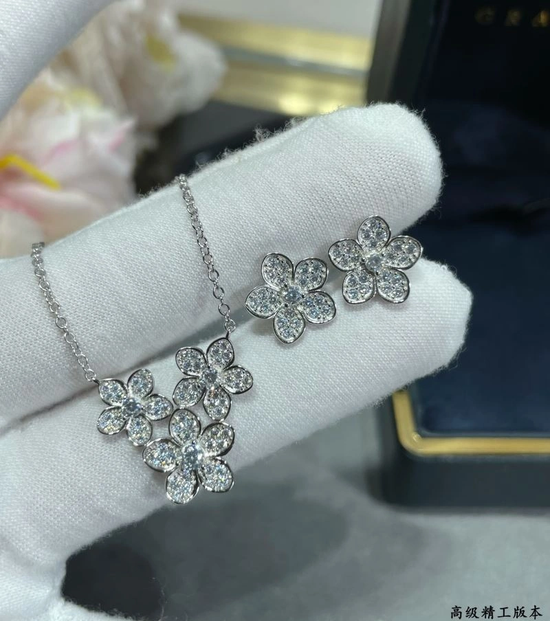 Reasonably priced Graff Necklaces