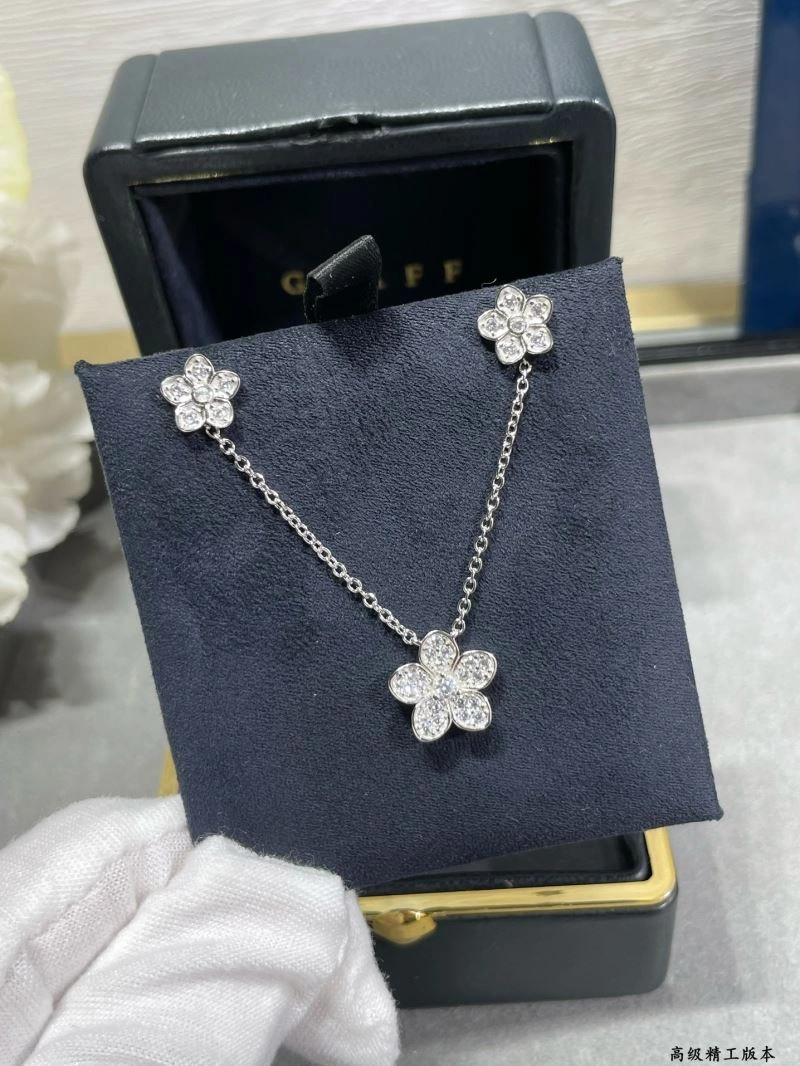 Legit Graff Necklaces