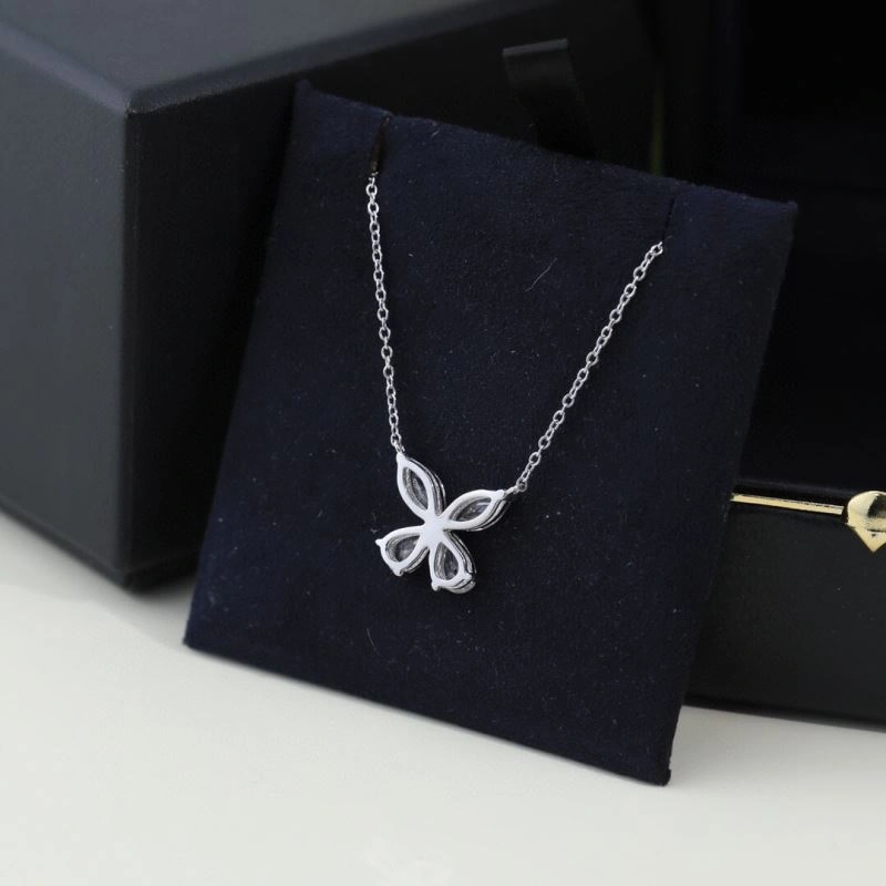Top mirror Graff Necklaces